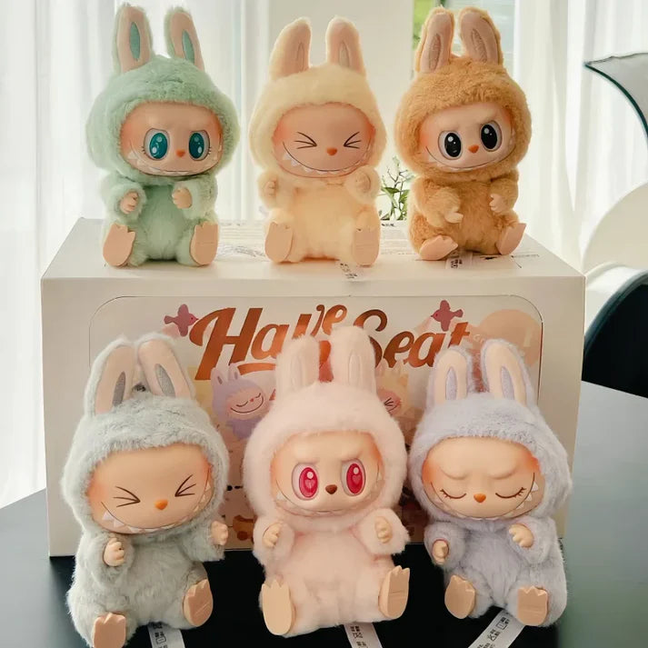 Cheeky Lolo Labubu Plush (Surprise Look) – Elite Shop Pk